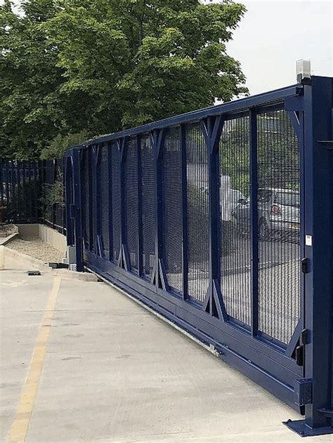 Why Your Business Needs An Automated Gate System