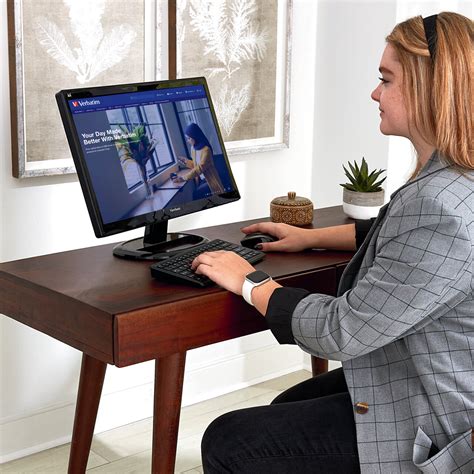 Silent Wireless Compact Keyboard And Mouse 70739 Keyboards Verbatim Americas