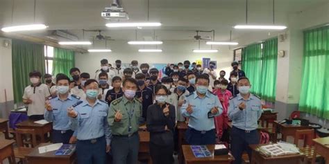 清泉崗走入校園 扎根全民國防人才培育 Yahoo奇摩汽車機車