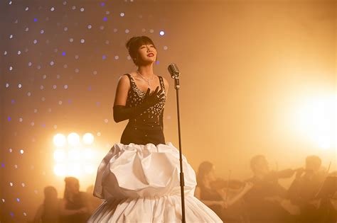 Văn Mai Hương đưa Đại Minh Tinh Vào Top 1 Itunes Việt Nam