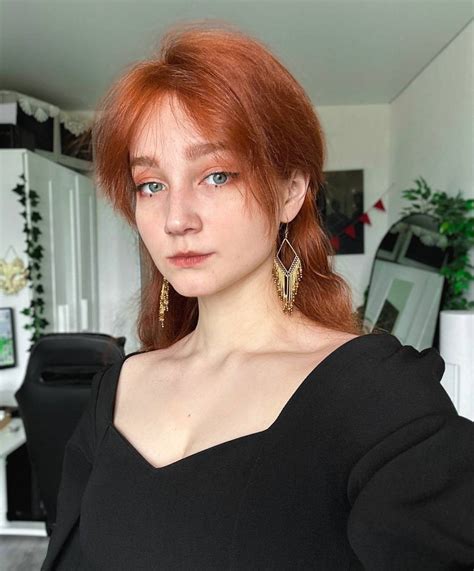 Redheads Girls Red Heads Babe Girls Babes Maids Ginger Hair Red Hair