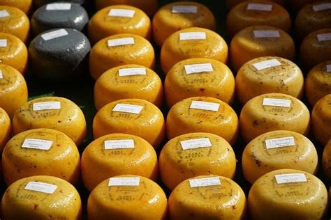Raw Cheese Is It A Healthier Cheese Option Best