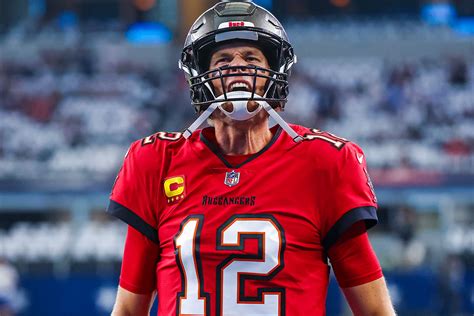 Two Former Bucs Make Espns Top 100 Pro Athletes Of 21st Century