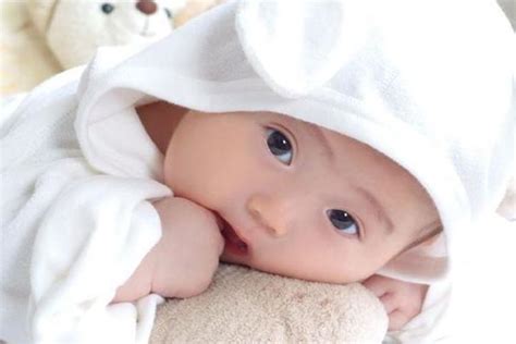 新妈妈们都要了解新生宝宝的12种本能反应！