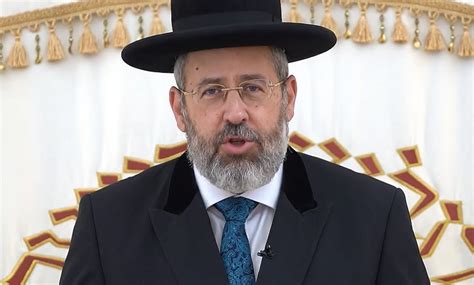 הרבנית ציפורה לאו שוחררה מבית החולים הגיעה לכותל