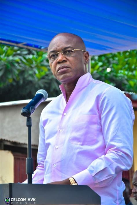 Gentiny Ngobila lance de nombreux travaux à la cité Maman Mobutu