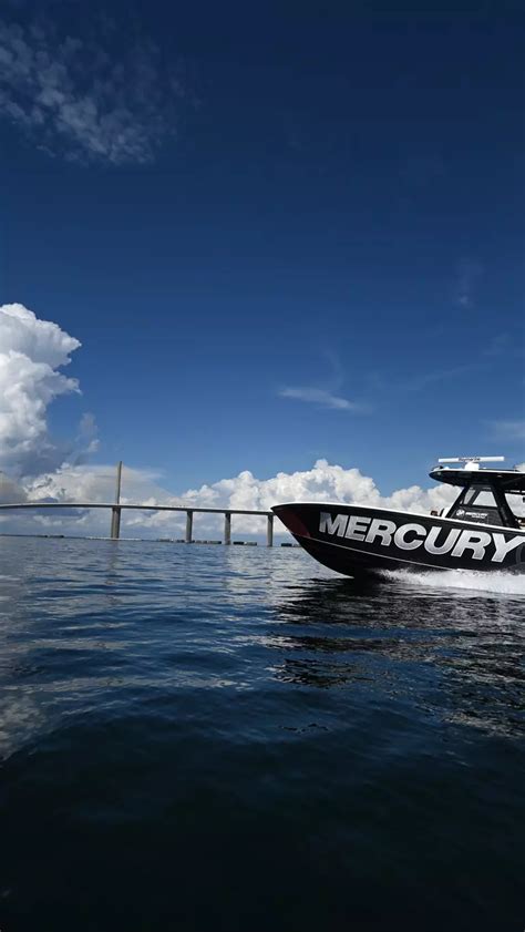 Axiom Pro RVX Chartplotters Raymarine