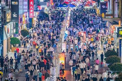 中国夜生活最发达的城市，深圳第一、上海第二，广州第三！ 知乎