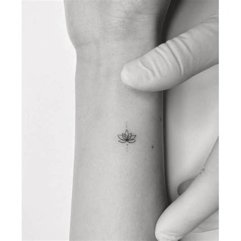 Lotus Flower Tattoos Tattoofilter Tatuajes Delicados Femeninos