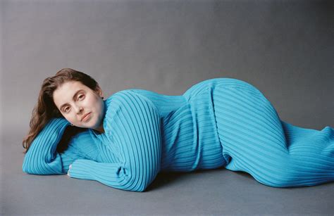 Beanie Feldstein