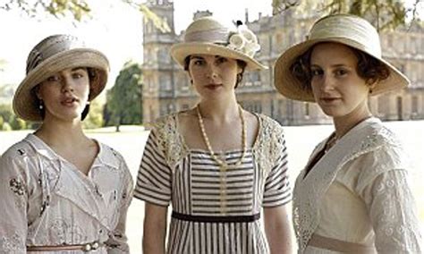 Laura Linney Downton Abbey