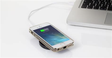 Carregador wireless Qi para iPhone no Indiegogo Aberto até de Madrugada