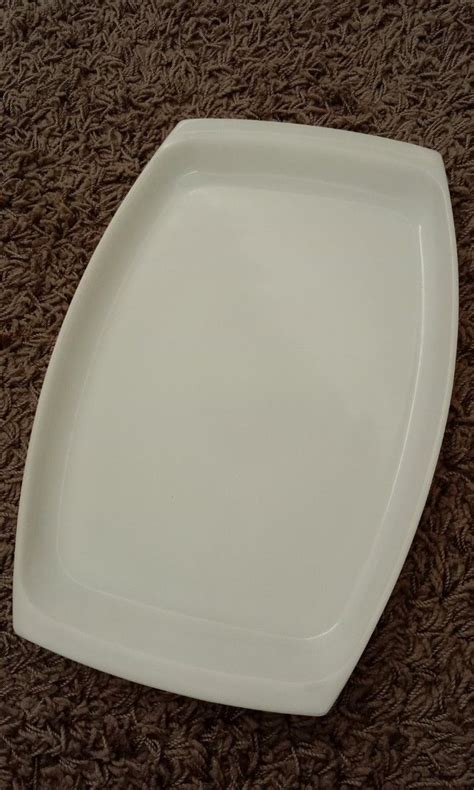 Pyrex Serving Tray Furniture And Home Living Kitchenware And Tableware