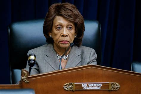 Texas Man Gets 33 Months Jail For Threatening To Kill Rep Maxine