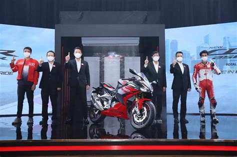 Desain Baru New Cbr250rr Resmi Diluncurkan