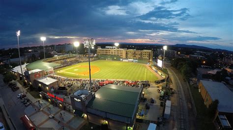 Fluor Field