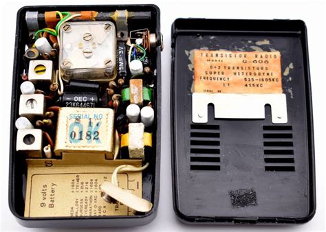 Vintage Danube Transistor Radio Chassis View Model G 606 Am Band 6 Transistors Made In