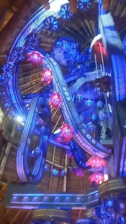 ලන්කාවේ ලොකුම පහන් කුඩුව Youtube