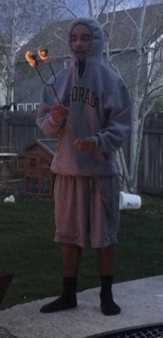 Khari Johnson Age 23