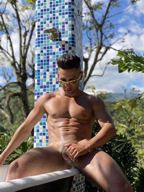 anthony Deossa uribe on Twitter Que título le pondrías a estas fotos