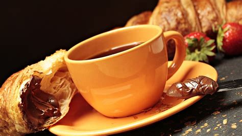 Cuernitos Rellenos De Cajeta Prepara Así Esta Delicia Desde Casa