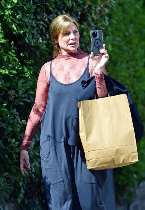 Samantha Womack In Great Spirits As She Enjoys Day Out Months After Cancer All Clear The Mirror