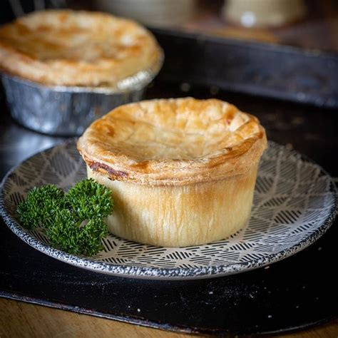 Chicken Pie Pack Of 2 Macdonald And Son Butchers