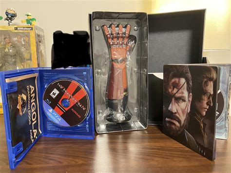 I Had A Go At Designing A Mgsv Themed Codec Screen R Metalgearsolid