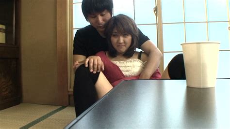 日本の人妻豪華版 されたい奔放なドM妻30歳喉奥で感じる清楚なドM妻42歳 アダルト動画 ソクミル