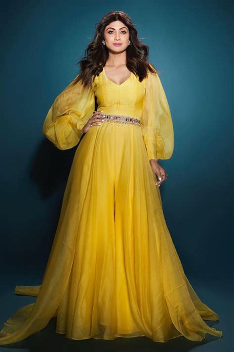 Shilpa Shetty In Helenor Ridhi Mehra Int