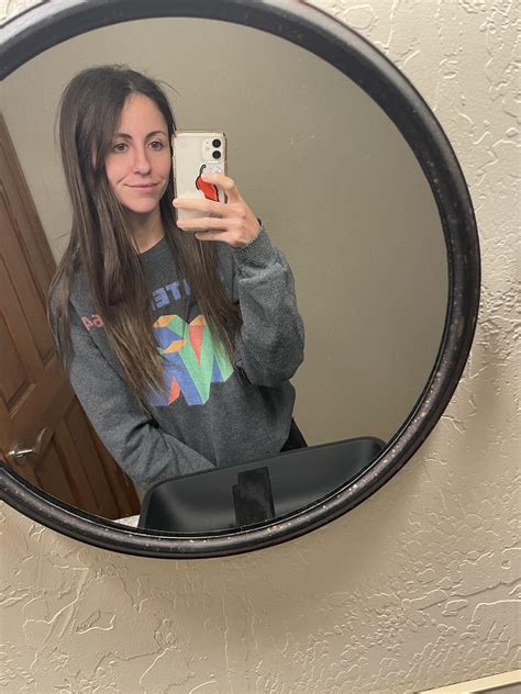 Lillaylaxox U Skinny Amateur Mix Sleepy Lazy Day P Porn Pic Eporner