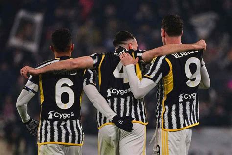 Napoli Juventus Si Ferma Il Titolare è A Rischio Per Il Big Match