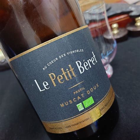 무알콜 스파클링 화이트와인 푸드 캐시피드