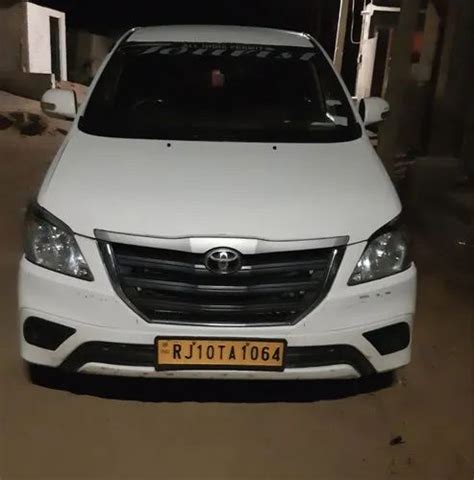 Suv Cab At ₹ 35kilometer In Jhunjhunun Id 21604475573