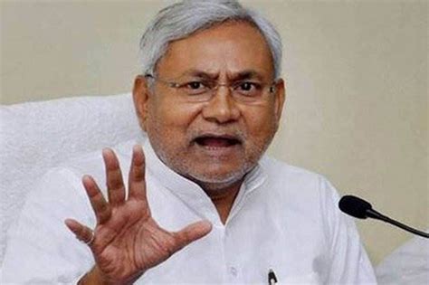 Bihar Chief Minister Nitish Kumar Announces 11 Da Hike For Govt