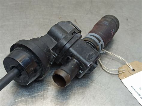Mercedes Benz A Class A180 W176 2013 2018 Water Coolant Valve Pipe