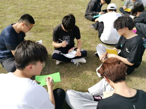 船海学院举办第十届“感恩有你，温暖同行”心理团辅大赛