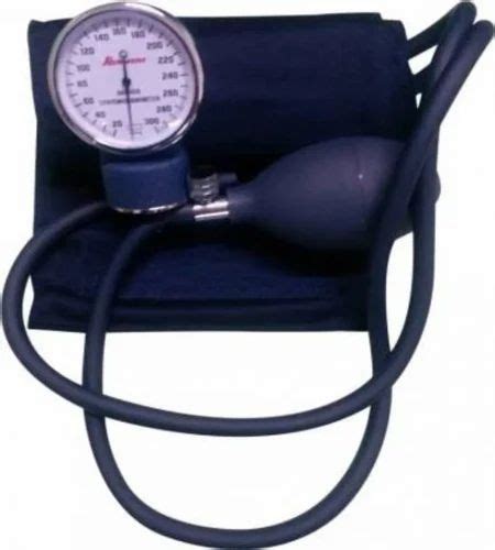 Dial Aneroid Sphygmomanometer At ₹ 200 Piece Aneroid Sphygmomanometer In Kakar Majra Id