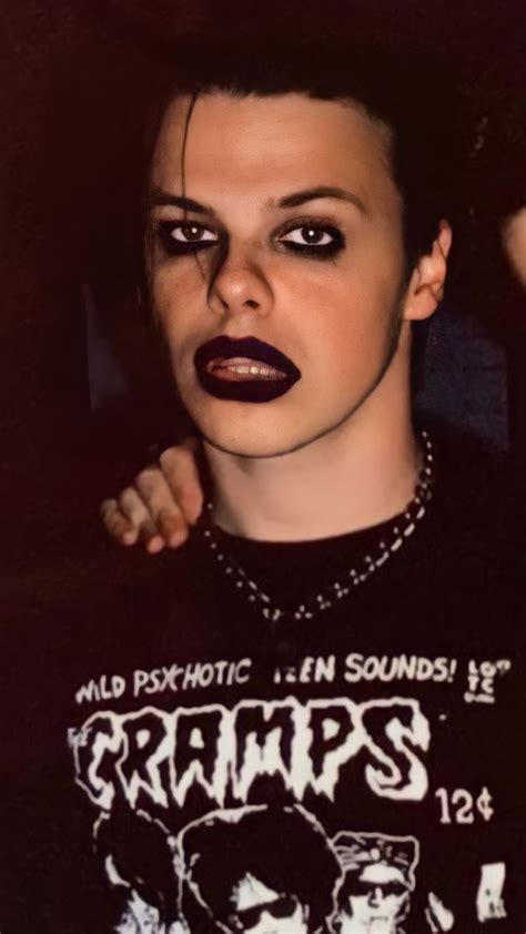 🖤yungblud Hd Wallpaper📎 Face Makeup Halloween Face Makeup Halloween