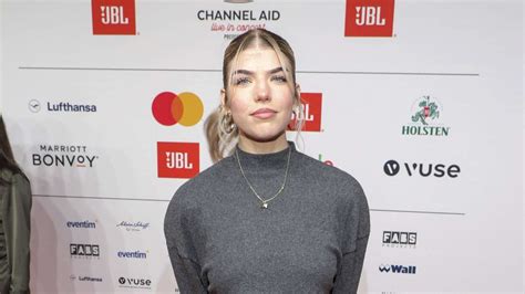 Youtube Drama Um Fibii Eistee Flop Und Wüste Beleidigungen