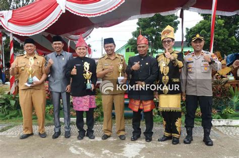 Upacara HAB Ke 77 Asisten I Dan Jajaran Kemenag Pakai Baju Adat