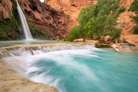 Stunning Havasu Falls The Amazing Color Of This Water At Havasu Falls Arizona Aff Falls