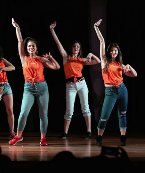 Clases De Danza Y Masterclass De Baile En Barcelona Upespectacles