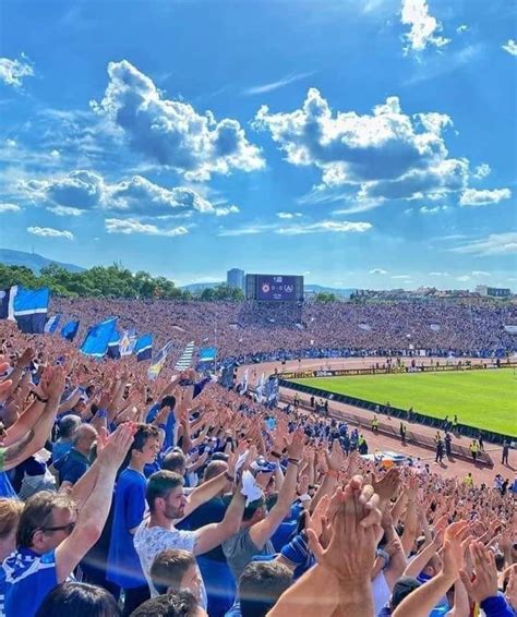 Фен магазин на НКП на Левски Videos