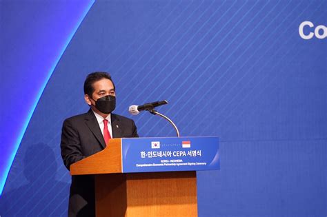 Indonesia South Korea Sign CEPA To Boost Trade Investment Business The Jakarta Post