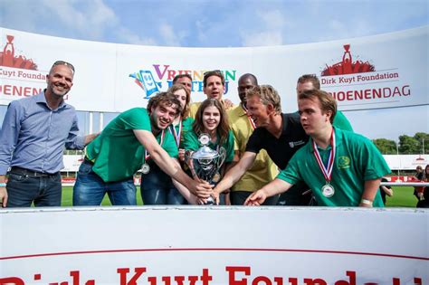 Dirk Kuyt Foundation Urbanbooking