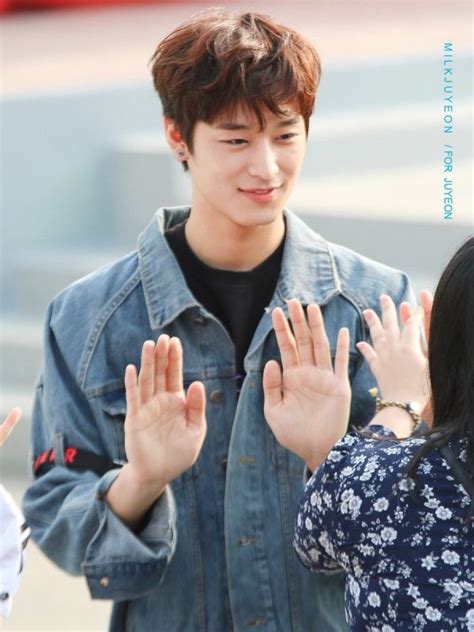 Ghim trên Kpop Groups