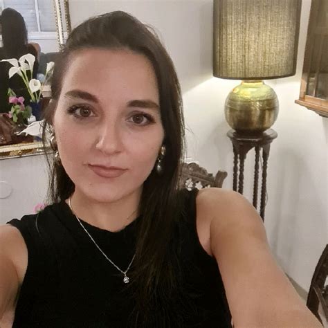 Tea Colin Pre Intern In Law ארתור שני חברת עוד דיני משפחה לכל