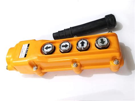 Products Rain Proof Pendant Push Button Control Switch 4 Buttons Kob 62 For Hoist Crane Kyec