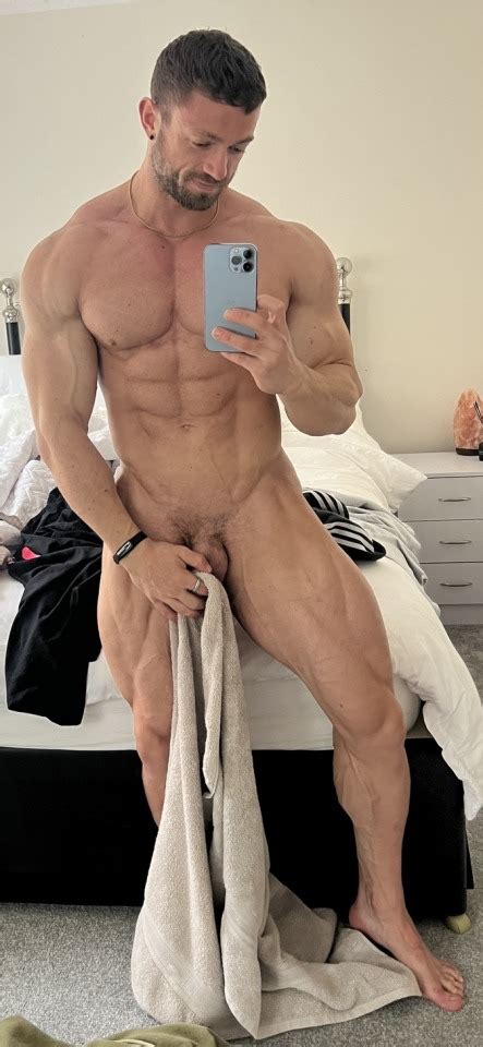 Eddie Chipp 🇬🇧 Tumbex